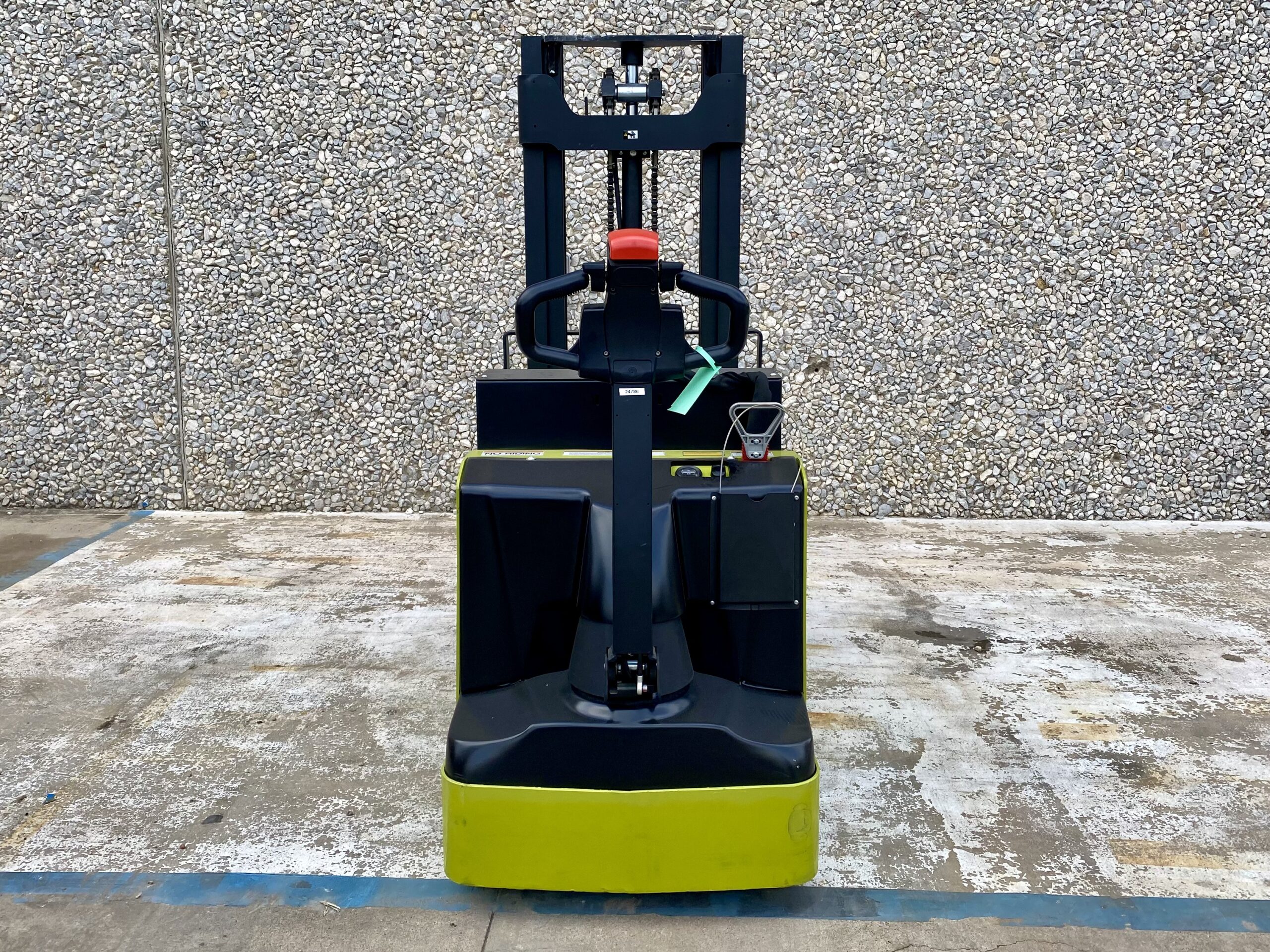 Used Clark WSTX22 Walkie Stacker | Used Clark WSTX22 For Sale