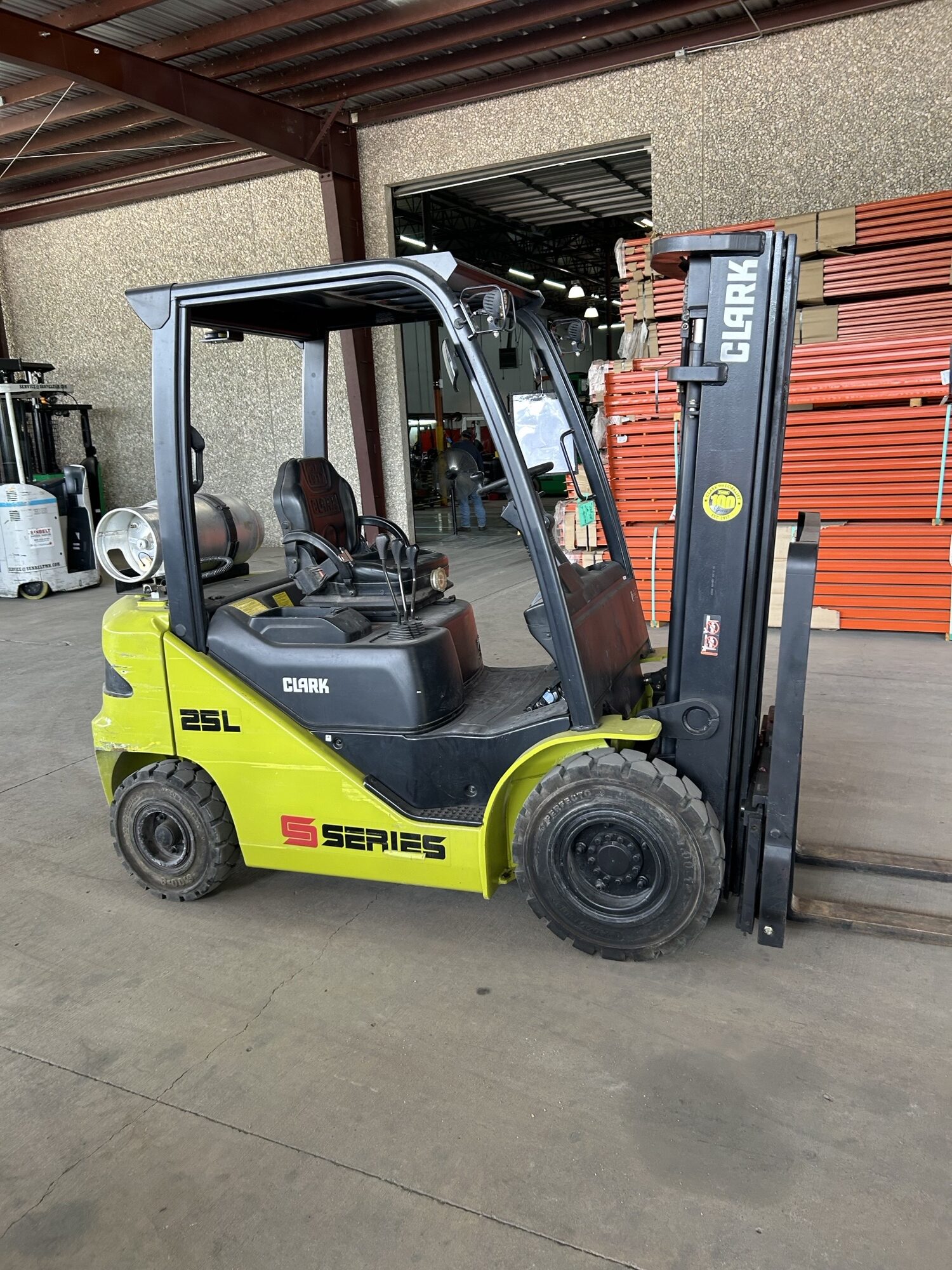 Used Clark S25 # 29355 - Sunbelt Material Handling